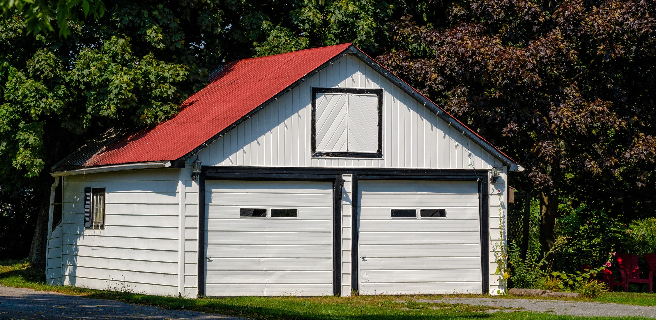 Find Garage Demolition Services Near You | Hometown Demolition