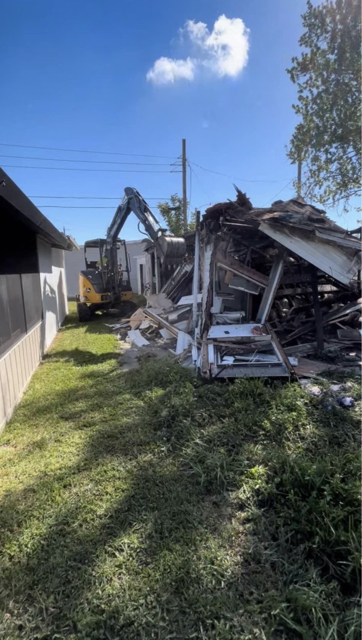 Top Demolition Contractors in Tampa, FL | Hometown Demolition